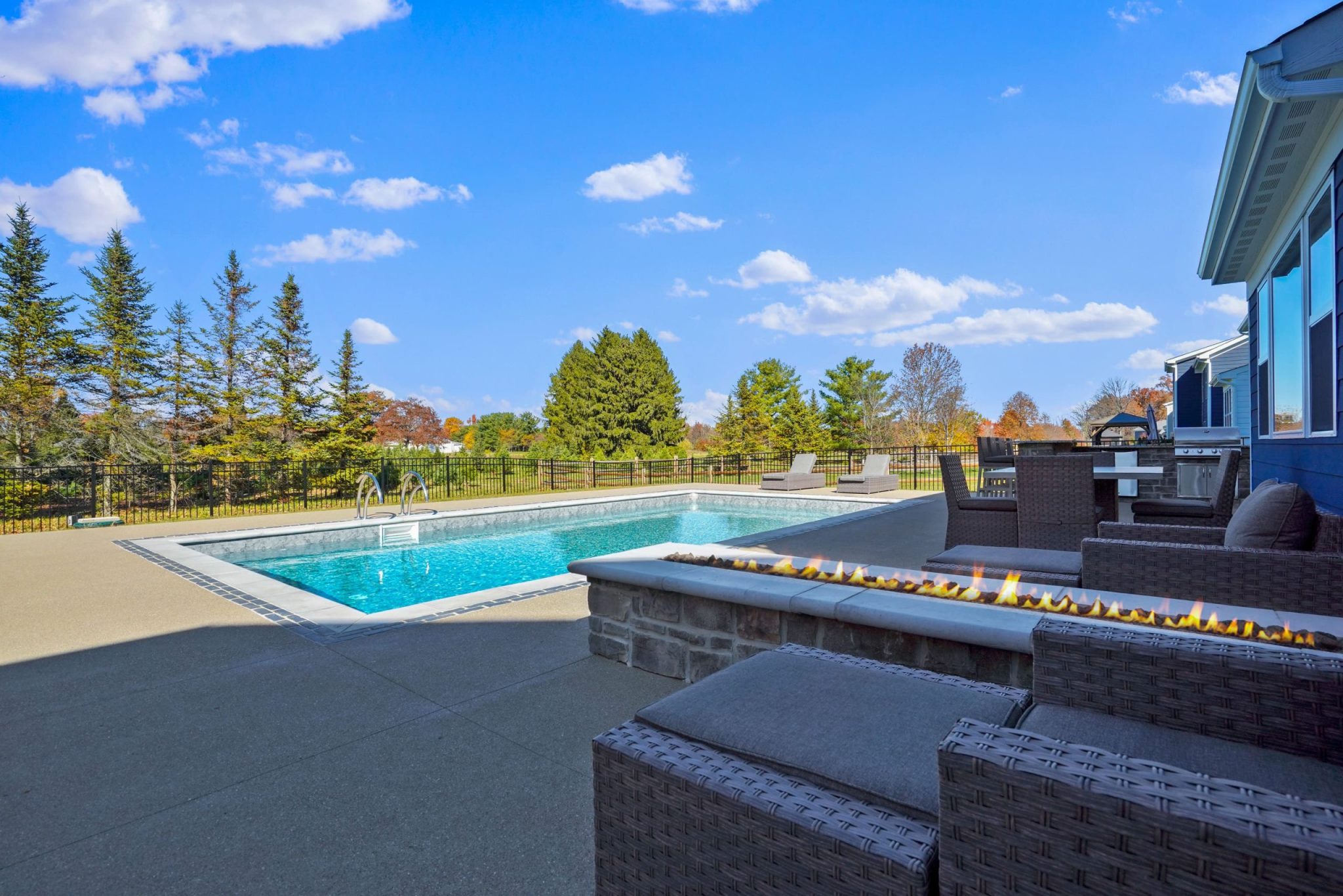 Custom Pool Decking and Patio Services in Columbus